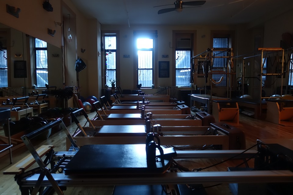 ニューヨーク研修記録 〜Rolates Pilates〜 | 福岡今泉のマンツーマンレッスン ピラティススタジオ エアー